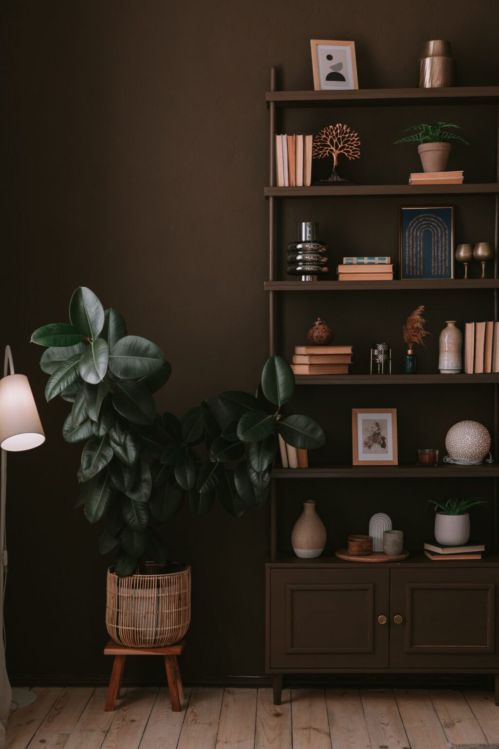 What is an Apartment with a Den, 101: A Simple Guide